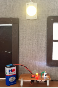 Automatic Room Light Intensity Control Using NPN Transistor BC547 | One ...